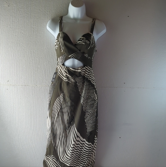 Express | Dresses | Express Olive And White Midi Dress | Poshmark